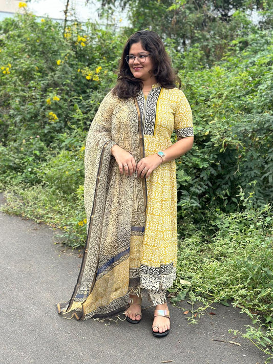 Chudi sets – OLIVE by Kavi